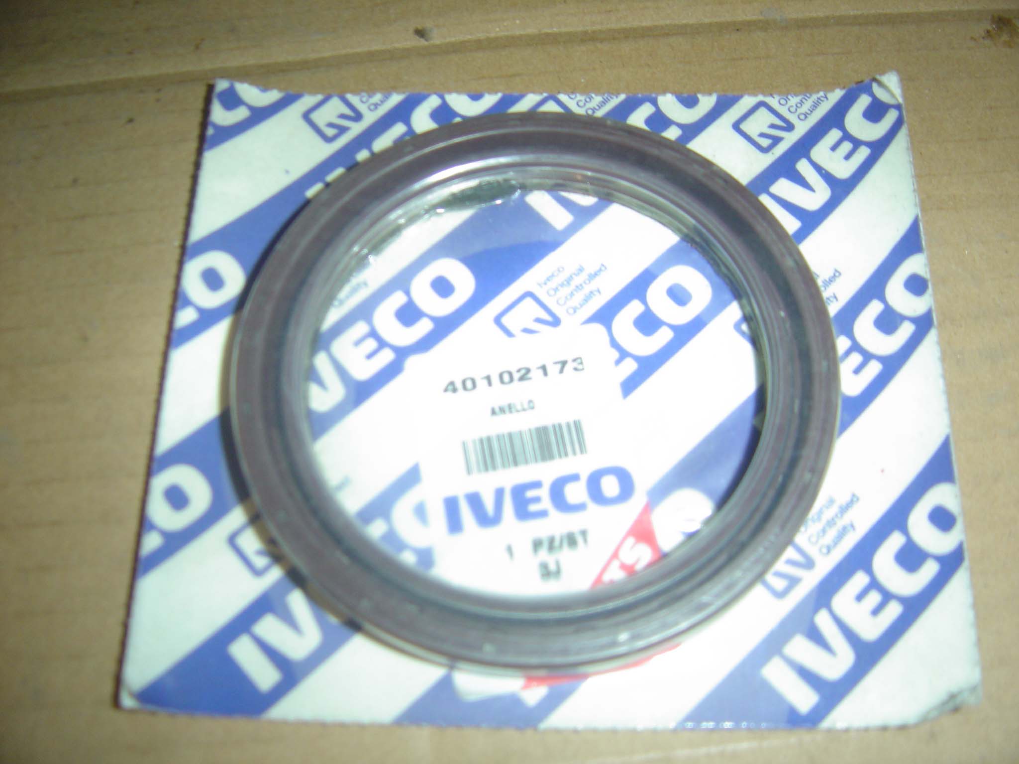 Запчасти для грузовика EUROTRAKKER 380 E38 . CURSOR Автозапчасти быстро ...